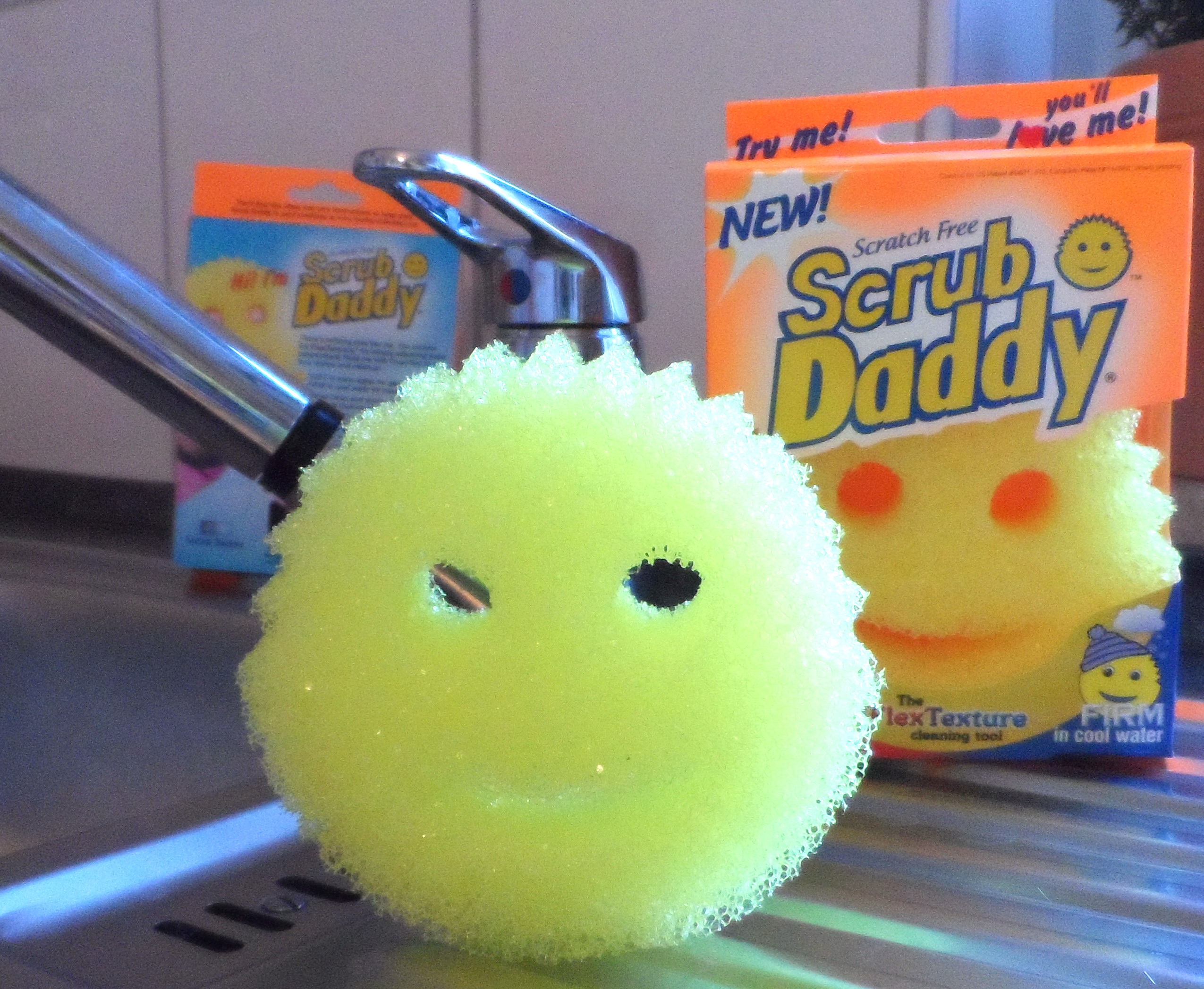 Scrub Daddy: Spezieller Reinigungsschwamm für alles - Scrub Daddy ...